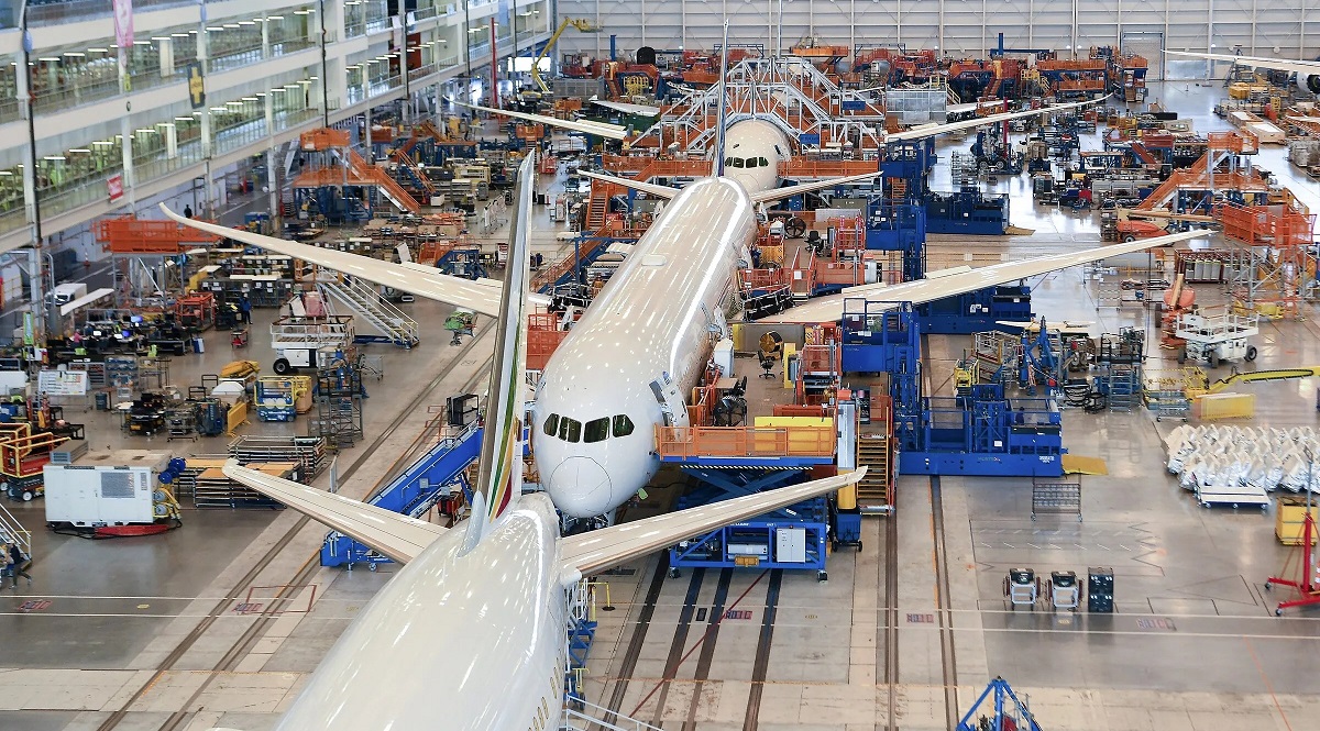 Boeing Kicks Off $1B Upgrade of South Carolina Plant | CK